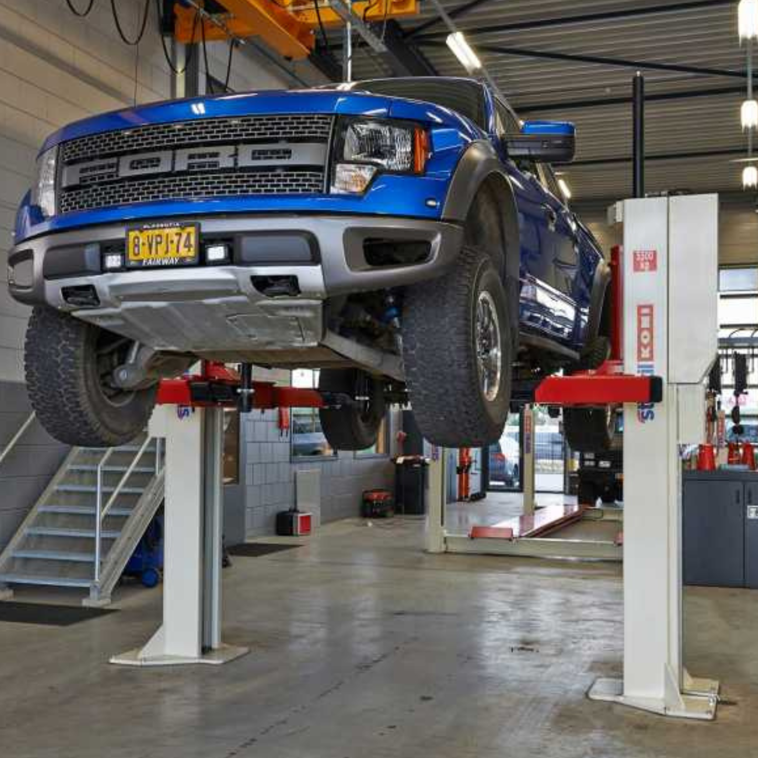 Two-Post Car Lifts | Optimized Distribution Partners